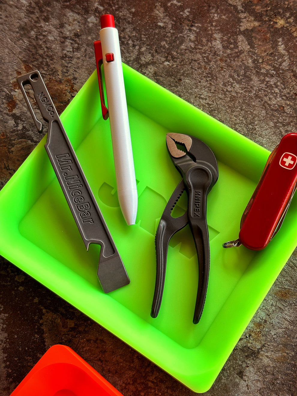 Deep Pocket Flex Tray – JRW Gear